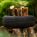 How to chop and handle firewood